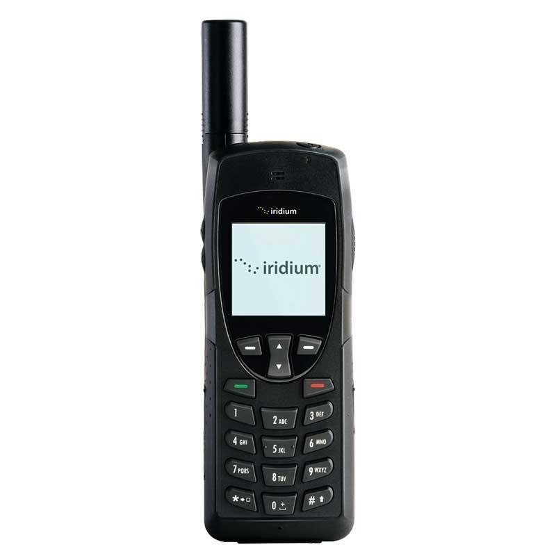 Best Satellite Phone For Backpacking: 2022 Buying Guide - Outdoor Fads